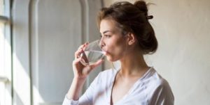 ¡Fuera botellas de plástico! 4 filtros para el agua del grifo - Hogar ...